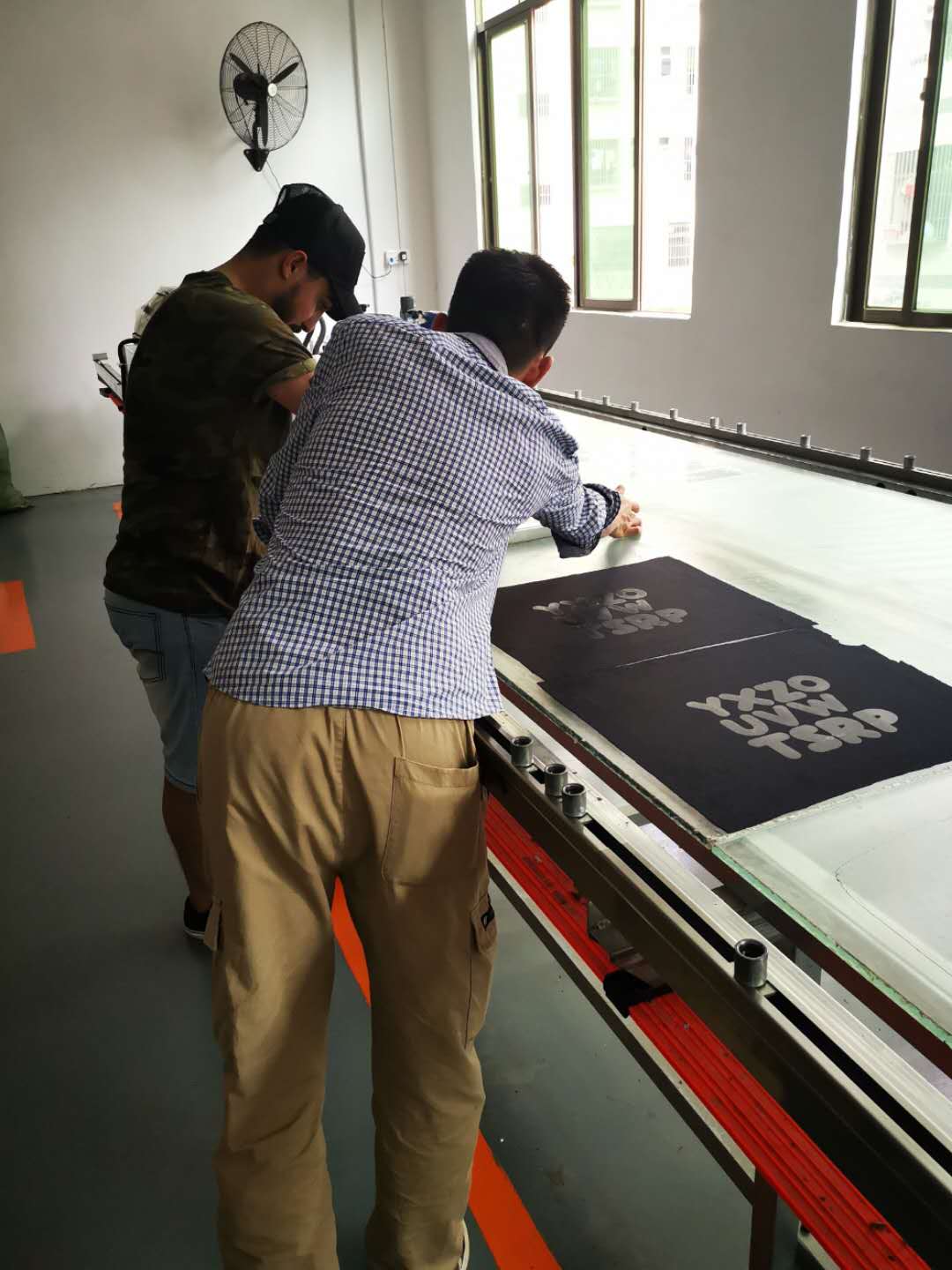 Customer from Palestine Learning Silicone Ink Printing in XG Silicone ...